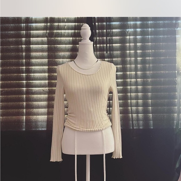 PrettyLittleThing | Tops | Elegant Cream Ribbed Knit Top | Poshmark